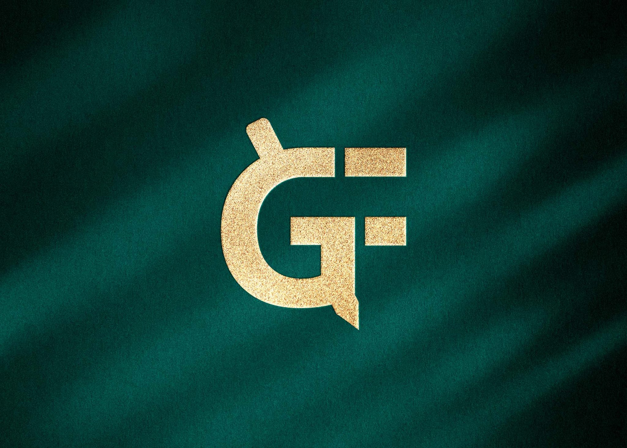 Green Background Logo Mockup | eyMockup