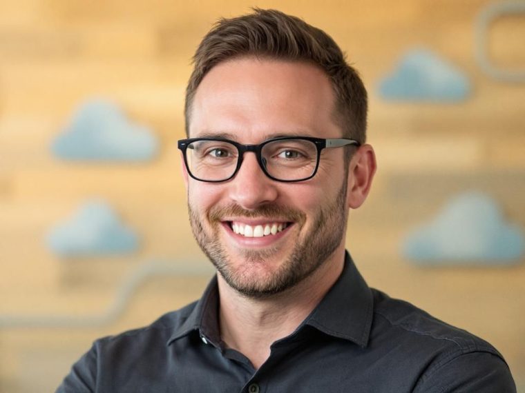 Unlocking Private Cloud: 2025 Deployment Strategies